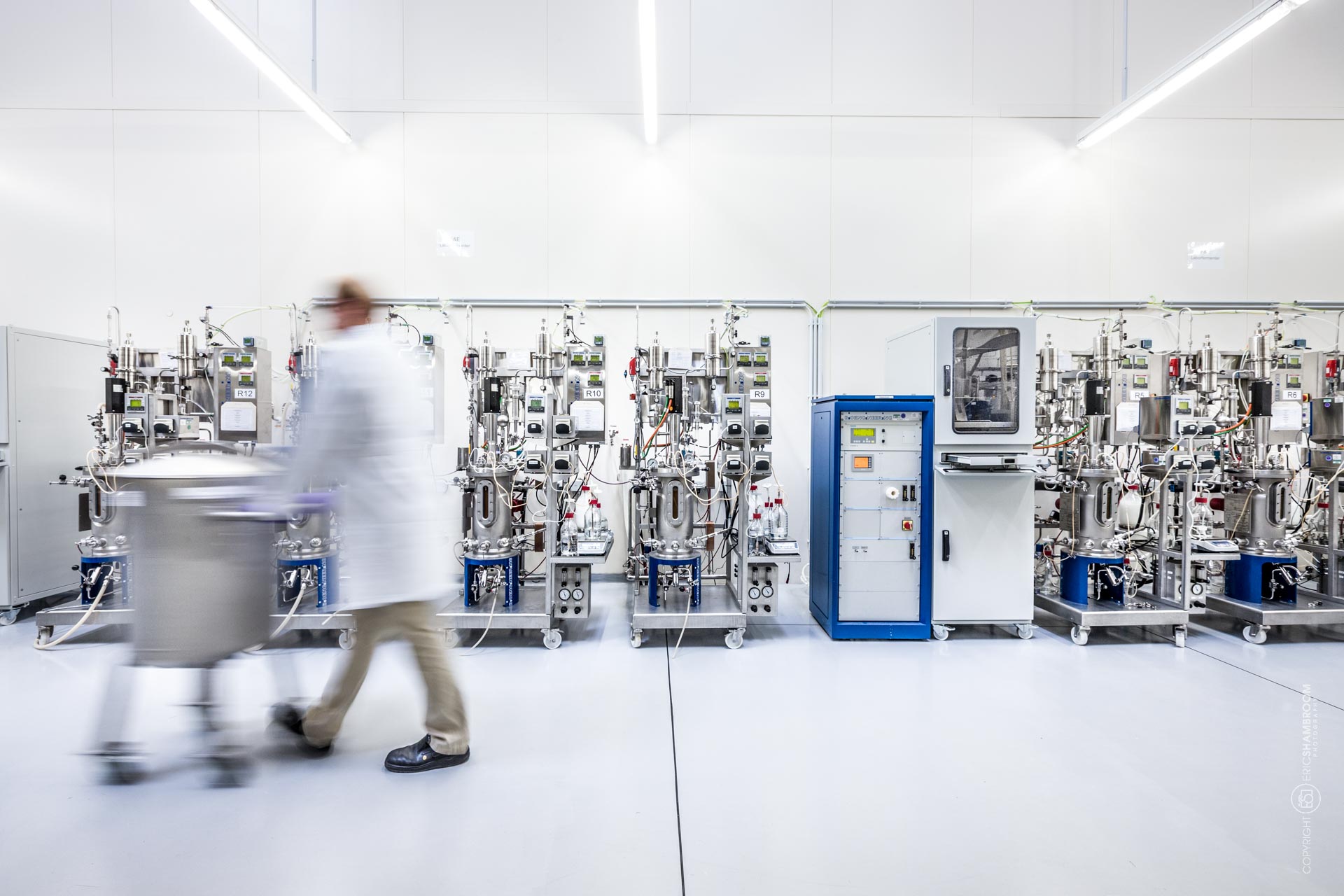 Biopharma: Research and Production – Eric Shambroom Photography